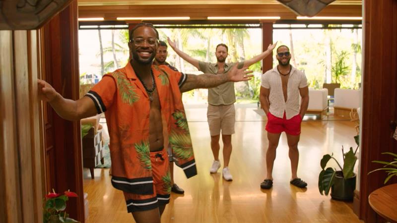 Temptation Island Season 5 Guys Show Off Villa In Video Tour