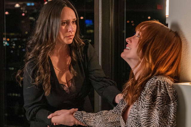 '9-1-1' Episode 'Pinned' Shows What To Do If Shot With A Nail Gun | USA ...