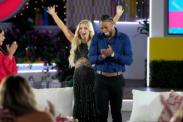 5 Reality Show Prizes Dating Show Contestants Win | USA Insider